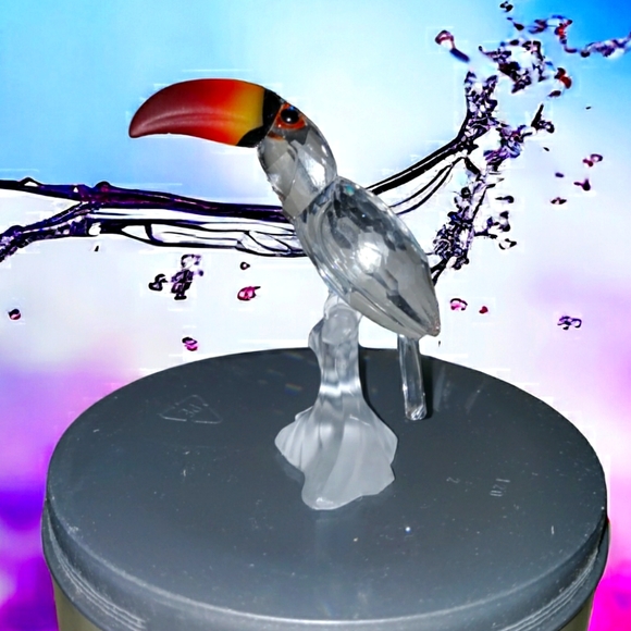 Swarovski | Art | Swarovski Crystal Toucan Feathered Beauties Retired ...